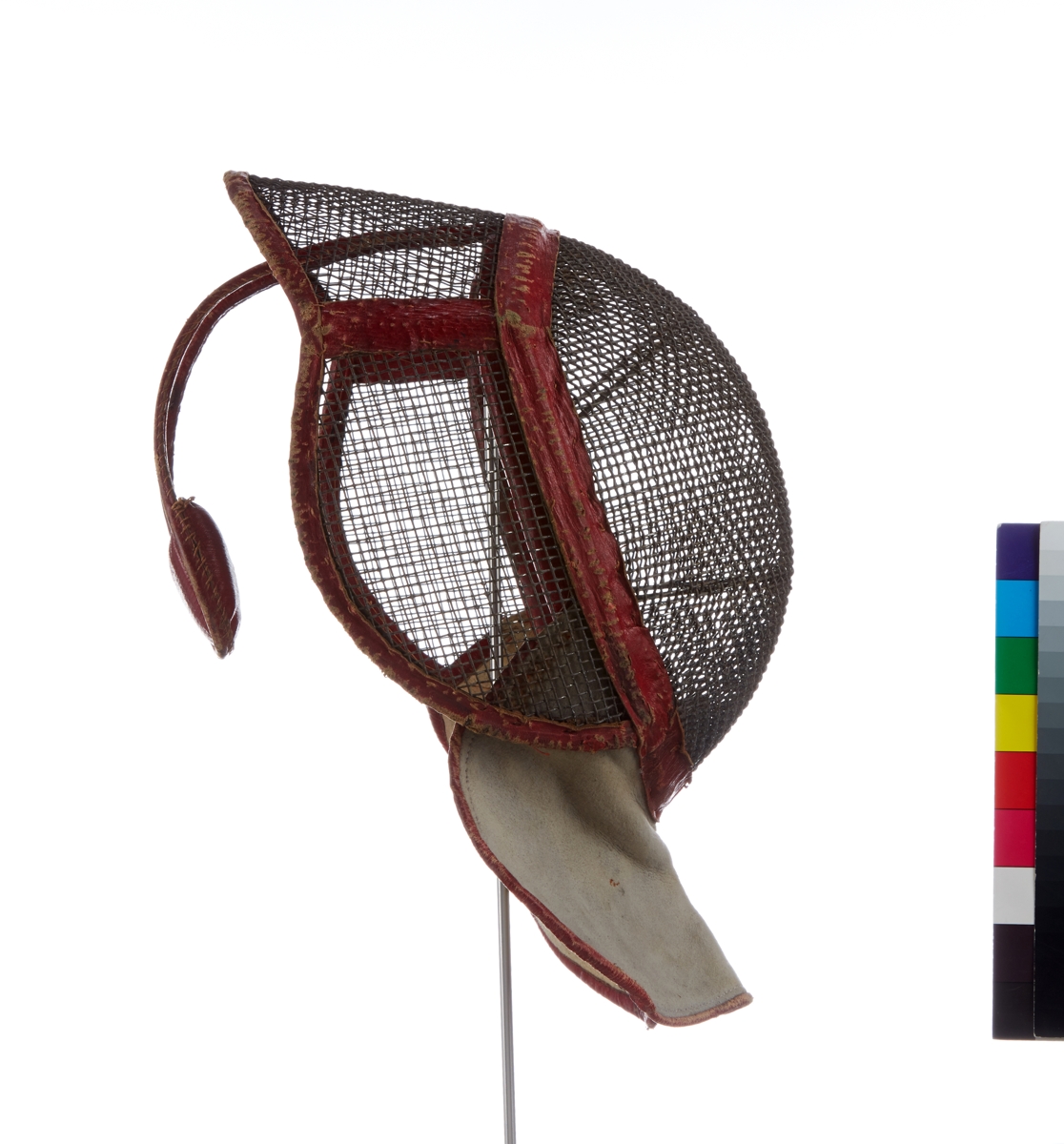 Olympic Museum-Fencing mask from the end of the 19th century, with hand ...